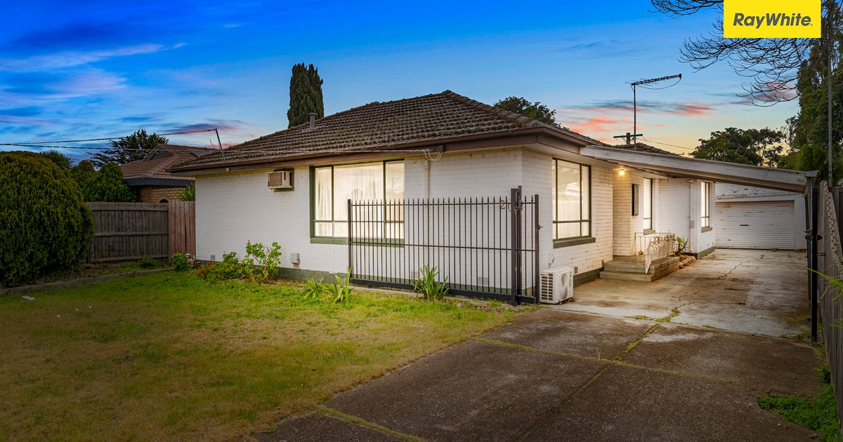 20 Bernard Drive, Melton South VIC 3338 - property.com.au