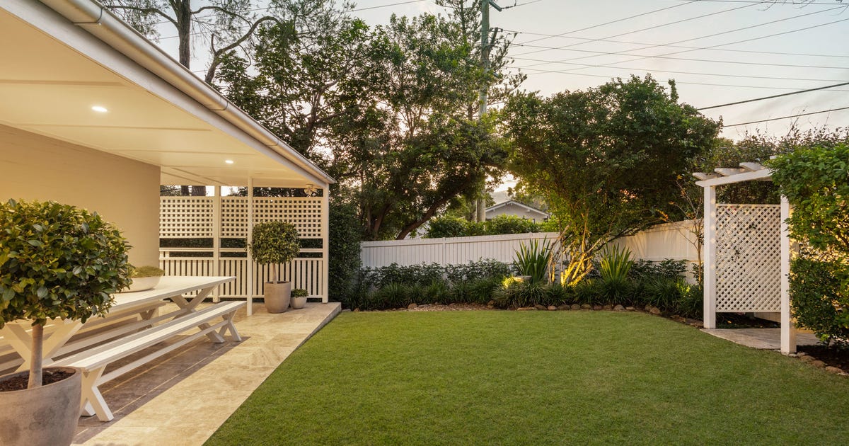 1 Lentara Street, Kenmore QLD 4069 - property.com.au