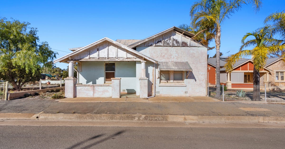 16 Commercial Street, Robertstown SA 5381 - property.com.au