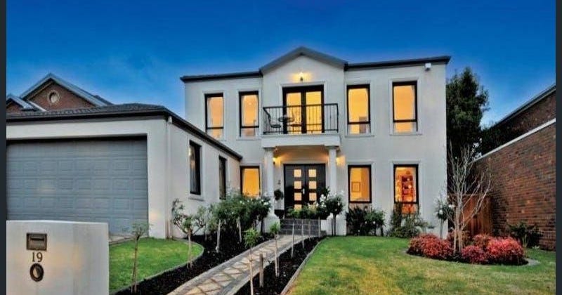 19 Huntingtower Cres, Mount Waverley VIC 3149 - property.com.au