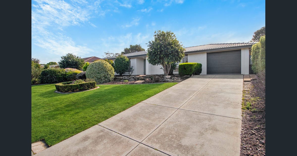 19 Connell Street, Victor Harbor SA 5211 - property.com.au