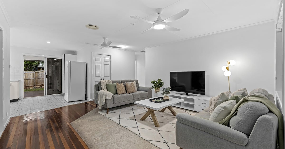 129 Wecker Road, Mansfield QLD 4122 - property.com.au