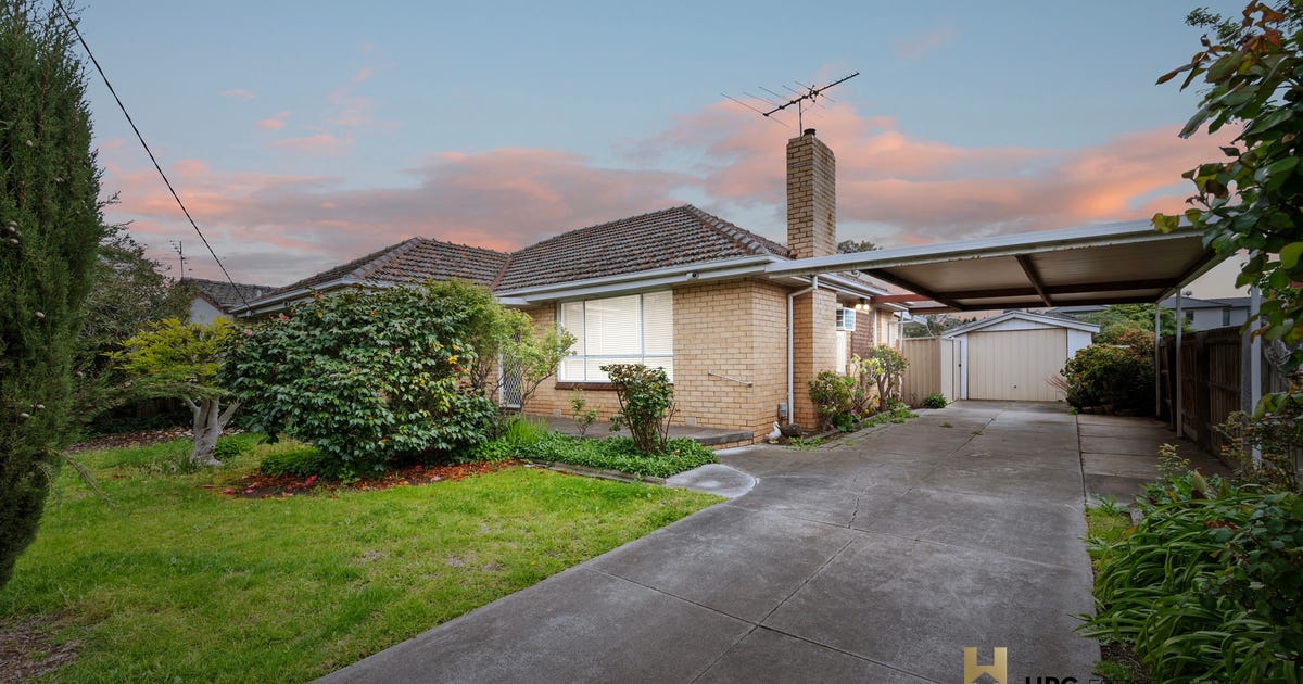 24 Sharps Road, Tullamarine VIC 3043 - property.com.au