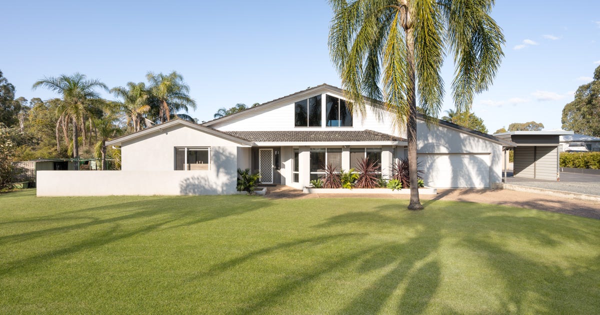 9 Upfield Lane, Catherine Field NSW 2557 - property.com.au