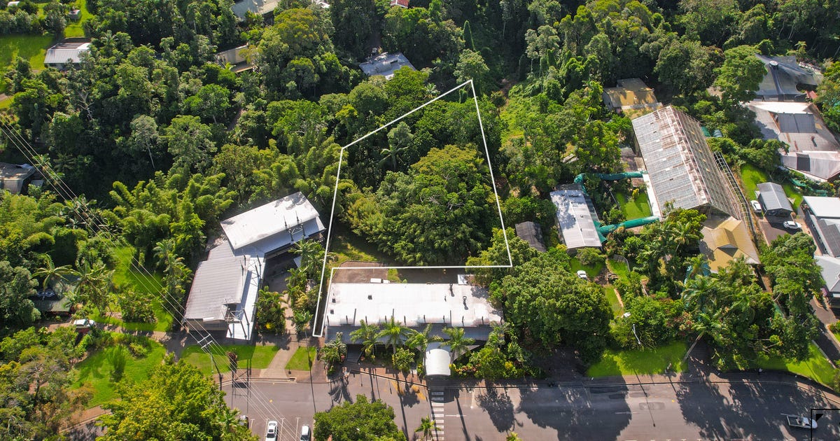 12 Rob Veivers Drive, Kuranda QLD 4881 - property.com.au