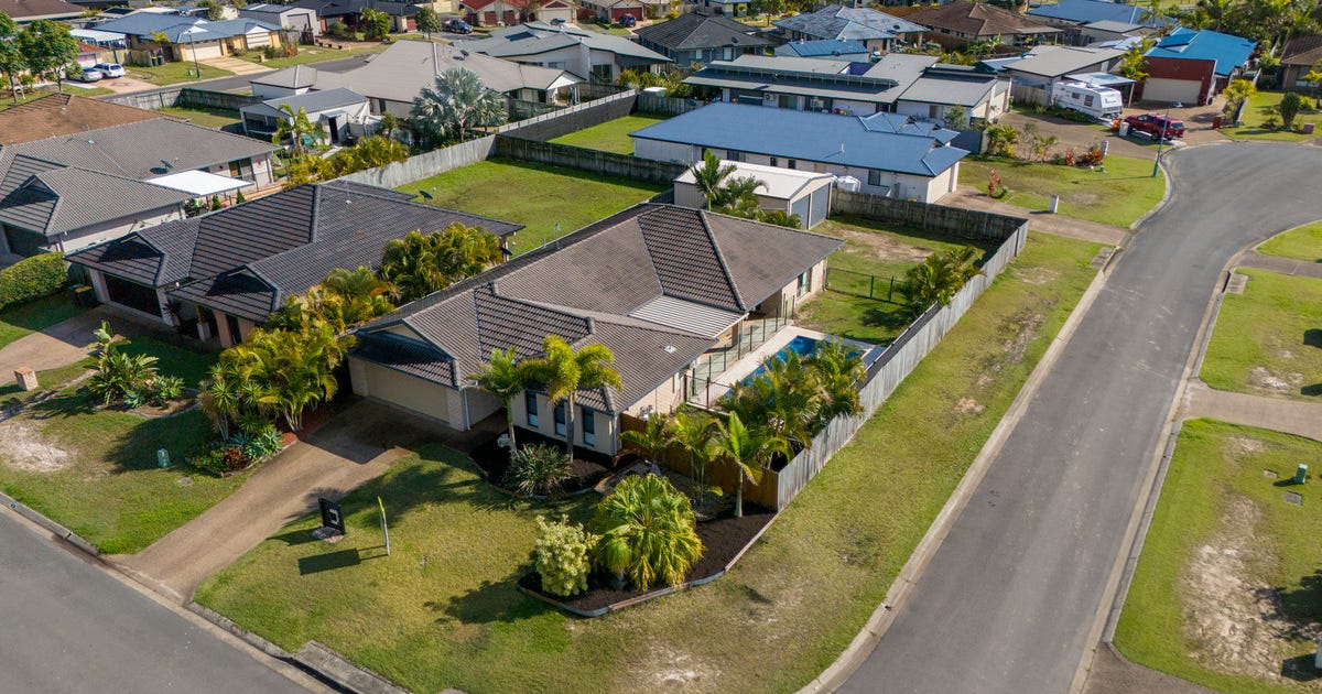 8 Wongala Way, Eli Waters QLD 4655 - property.com.au