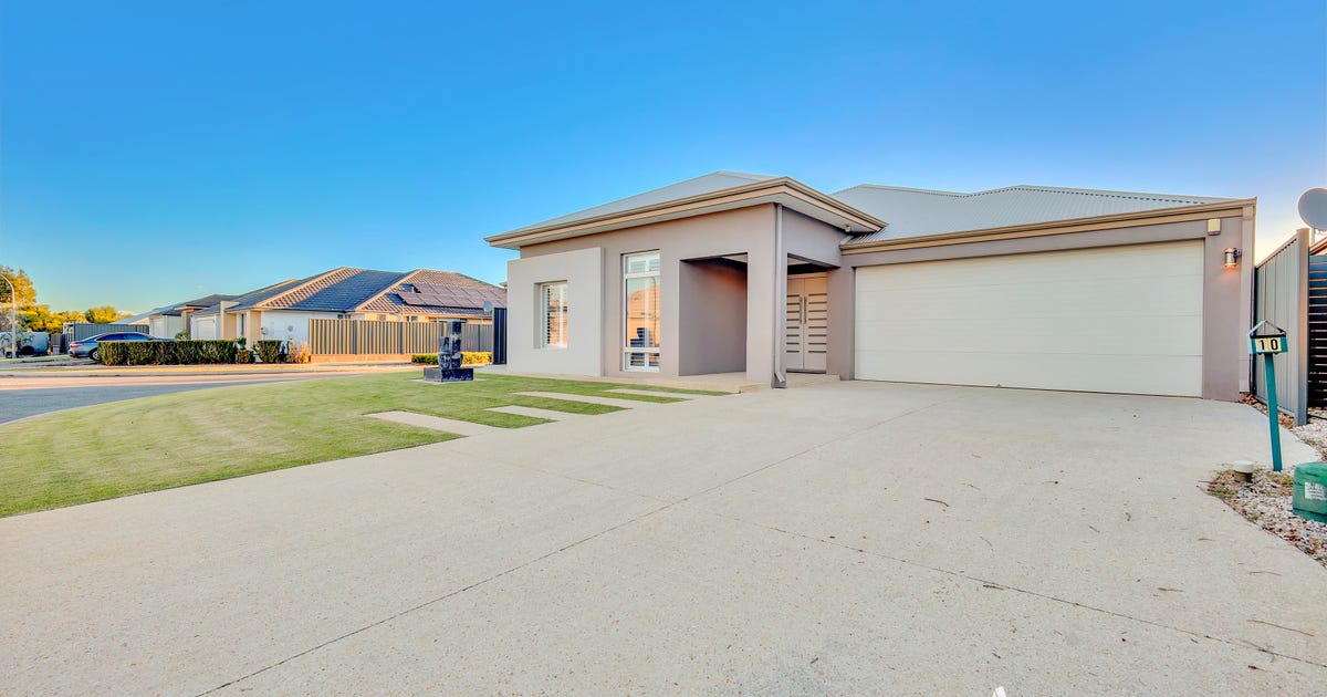 10 Menner Way, Piara Waters WA 6112 - property.com.au