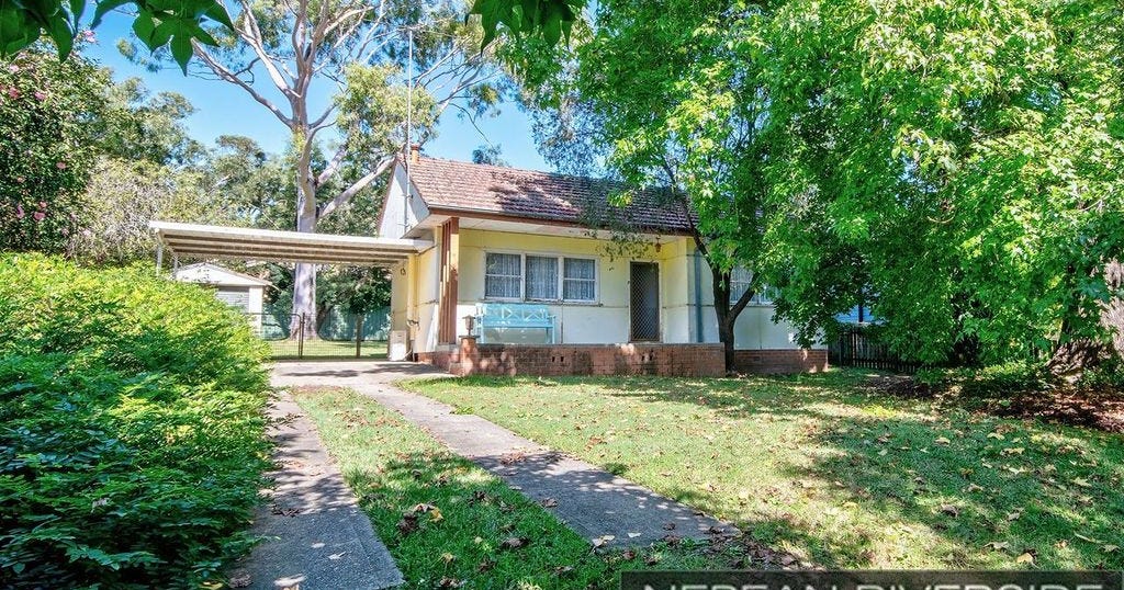 35 Cathy Street, Blaxland NSW 2774 - property.com.au