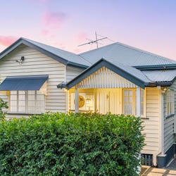 21 Hastings Street, Annerley, QLD 4103 - realestate.com.au
