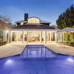 8 Hammond Street, Brighton, VIC 3186 - realestate.com.au