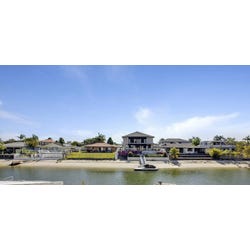 54 Allambi Avenue, Broadbeach Waters, QLD 4218 - realestate.com.au