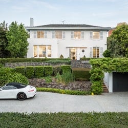 62 Clendon Road, Toorak, VIC 3142 - realestate.com.au