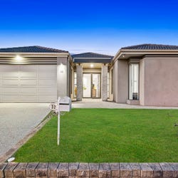 7 South Shore Avenue, Point Cook, VIC 3030 - realestate.com.au