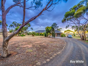 1411 Boundary Road, Mount Cottrell, Vic 3024 - Property Details