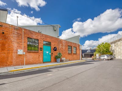 JLL - Brisbane - realcommercial.com.au