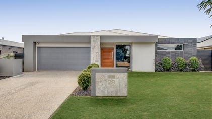 Houses for sale in Middle Ridge, QLD 4350 - property.com.au