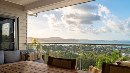 Property and real estate for sale in Airlie Beach, QLD 4802 - property ...