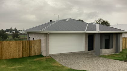 Rental properties & real estate for rent in Warwick City & Suburbs, QLD ...