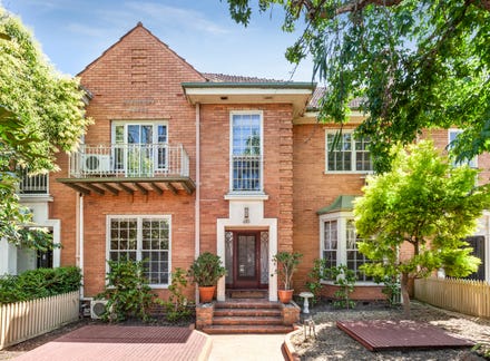 681 Toorak Road, Toorak, VIC 3142 - realestate.com.au