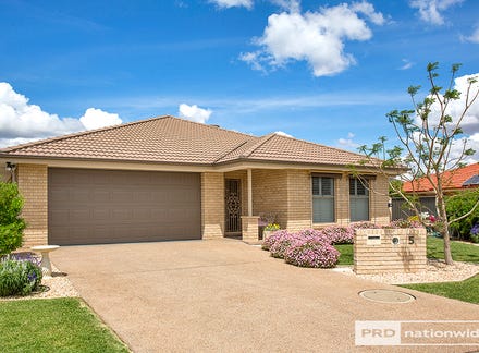 6 Gregory Close, Westdale, NSW 2340 - realestate.com.au