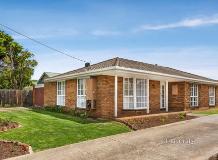 2B Cooper Street, Essendon, VIC 3040 - realestate.com.au