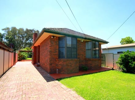 20 Rabaul Road, Georges Hall, NSW 2198 - realestate.com.au