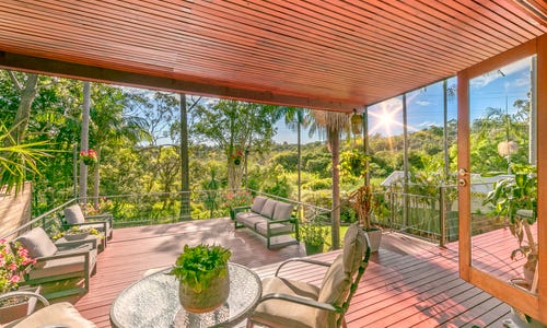 Toby Hutton - Raine & Horne - Manly - realestate.com.au