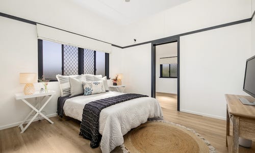 Grace Low - Harcourts Low & Co - BERSERKER - realestate.com.au