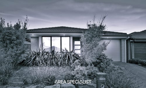 Laura Voinea - Area Specialist - Melbourne - realestate.com.au
