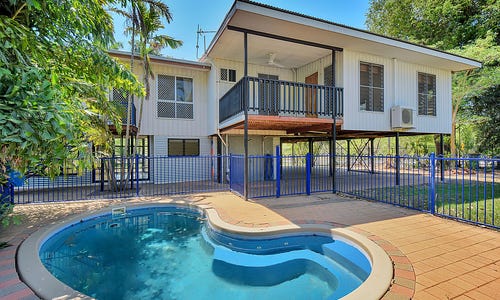 Paige Crow - Raine & Horne - Darwin - realestate.com.au