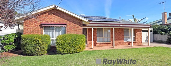 9 Watkin Street, Robinvale VIC 3549 - property.com.au