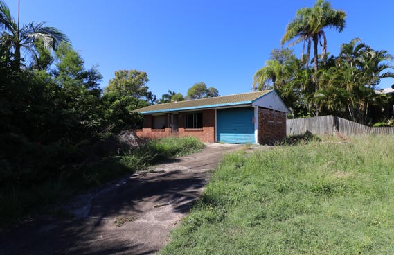 118 Elizabeth Street, Urangan QLD 4655 - property.com.au