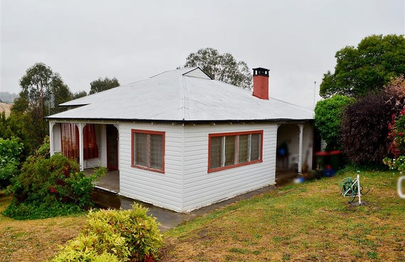 1/43 Victoria Hill Road, Adelong NSW 2729 - property.com.au