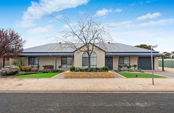 4 Stasinowsky Court, Loxton SA 5333 - property.com.au