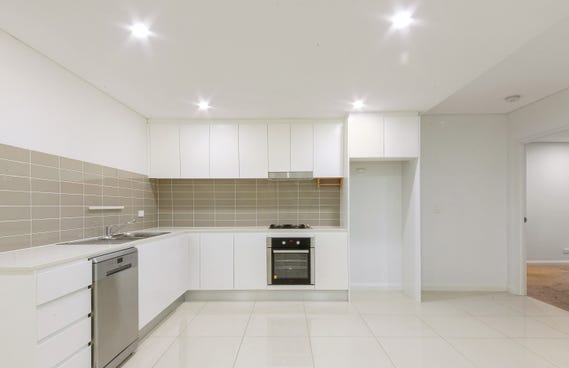 A305/4-6 French Avenue, Bankstown NSW 2200 - property.com.au