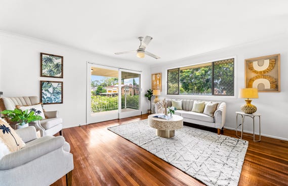 4 Veivers Street, Macgregor QLD 4109 - property.com.au