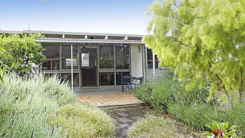 2 Buckley Court, Indented Head, Vic 3223