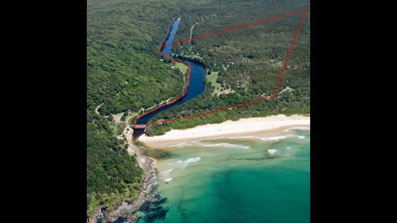 1126 Point Plomer Road, Crescent Head, NSW 2440