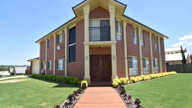 11 Kingfisher Street, Rangeville, Qld 4350