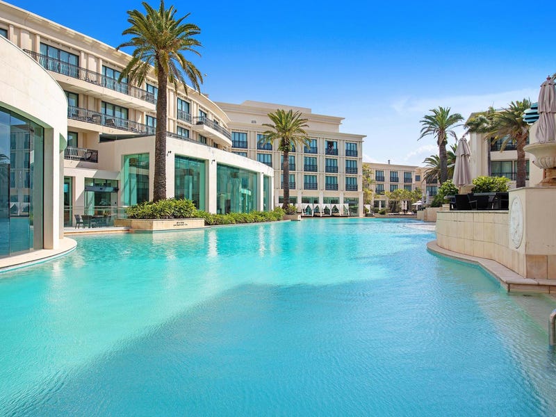 52/94 Seaworld Drive, Main Beach, QLD 4217 - realestate.com.au