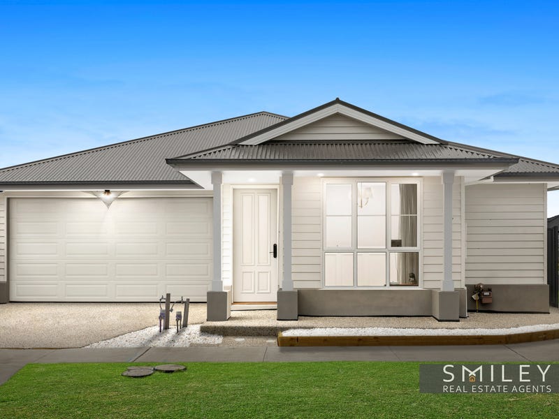 6 farm cres, Donnybrook, Vic 3064 - Property Details