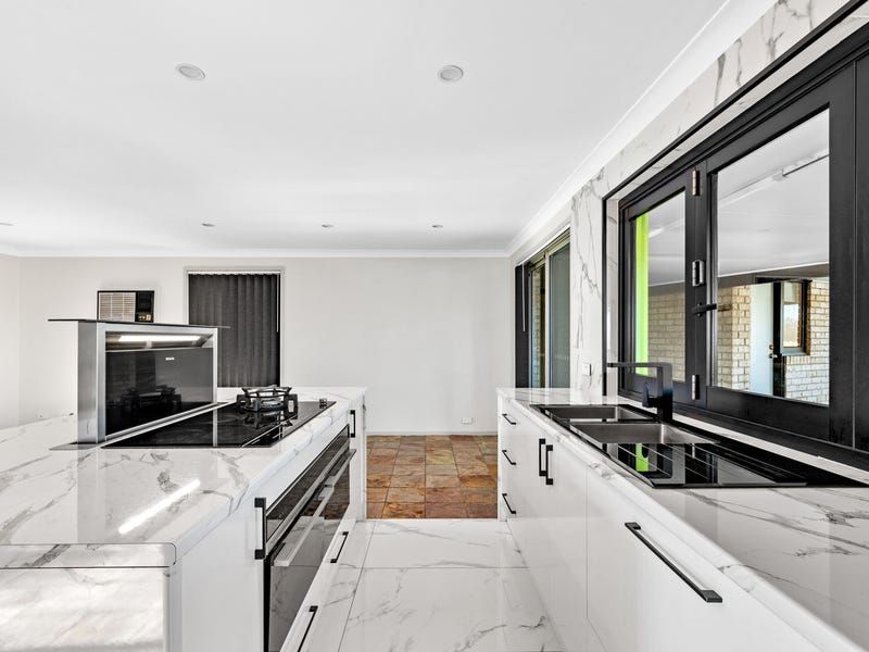 5 Jason Place, Rutherford, NSW 2320 - Property Details