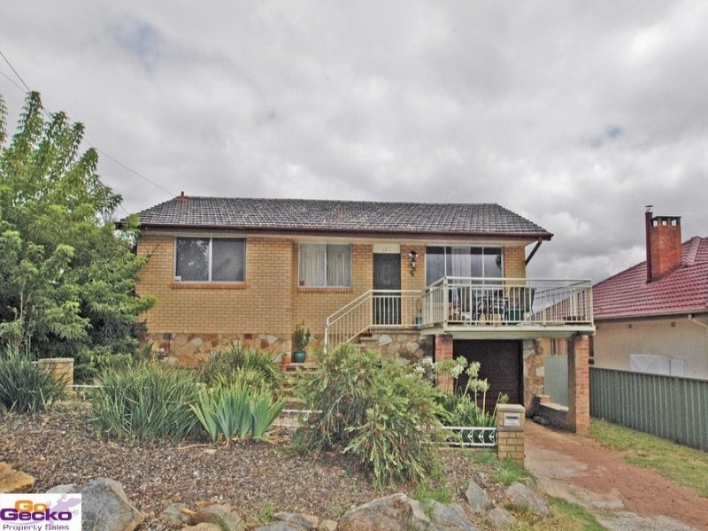 39 Crest Road, Queanbeyan, NSW 2620 - Property Details