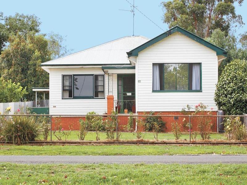 344 High Street, Learmonth, VIC 3352 - realestate.com.au