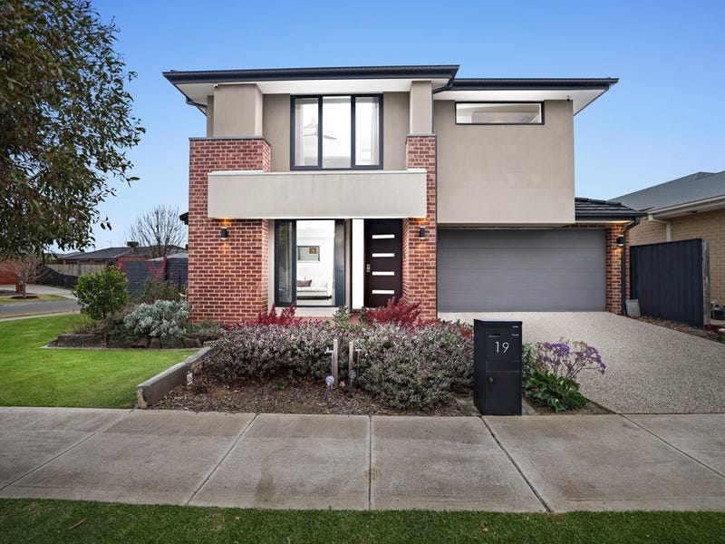 19 Perry Road, Werribee, Vic 3030 - Property Details