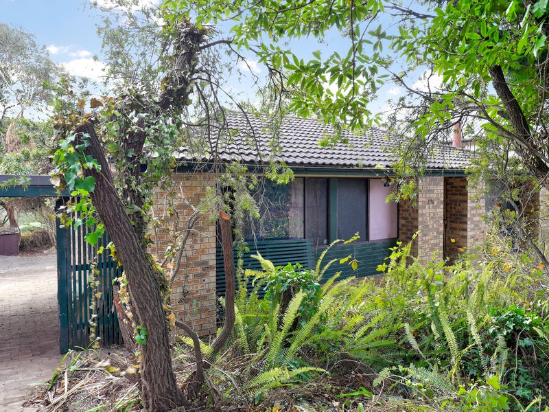 138 Hall Parade, Hazelbrook, NSW 2779 - Property Details