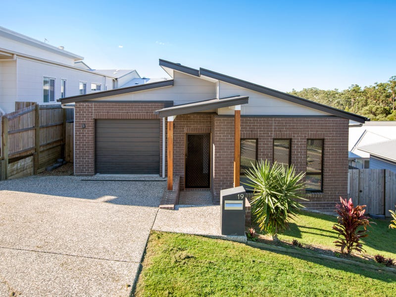 19 Opperman Drive, Springfield Lakes, QLD 4300 - realestate.com.au