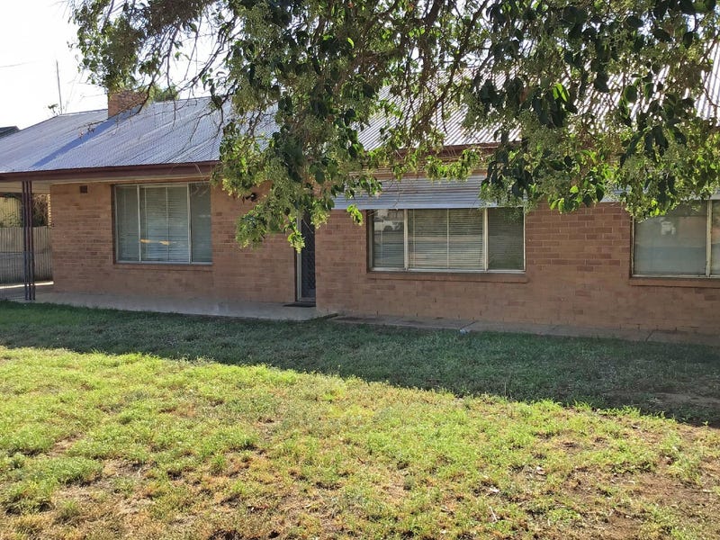 21 Sixth Avenue, Narromine, NSW 2821 - Property Details
