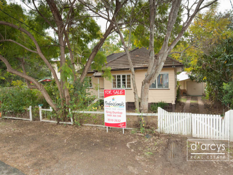 81 Fletcher Parade, Bardon, QLD 4065 - realestate.com.au
