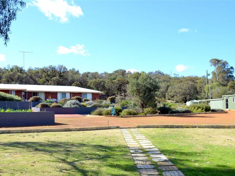 582 Nabaroo Road, Gingin, WA 6503 - Property Details